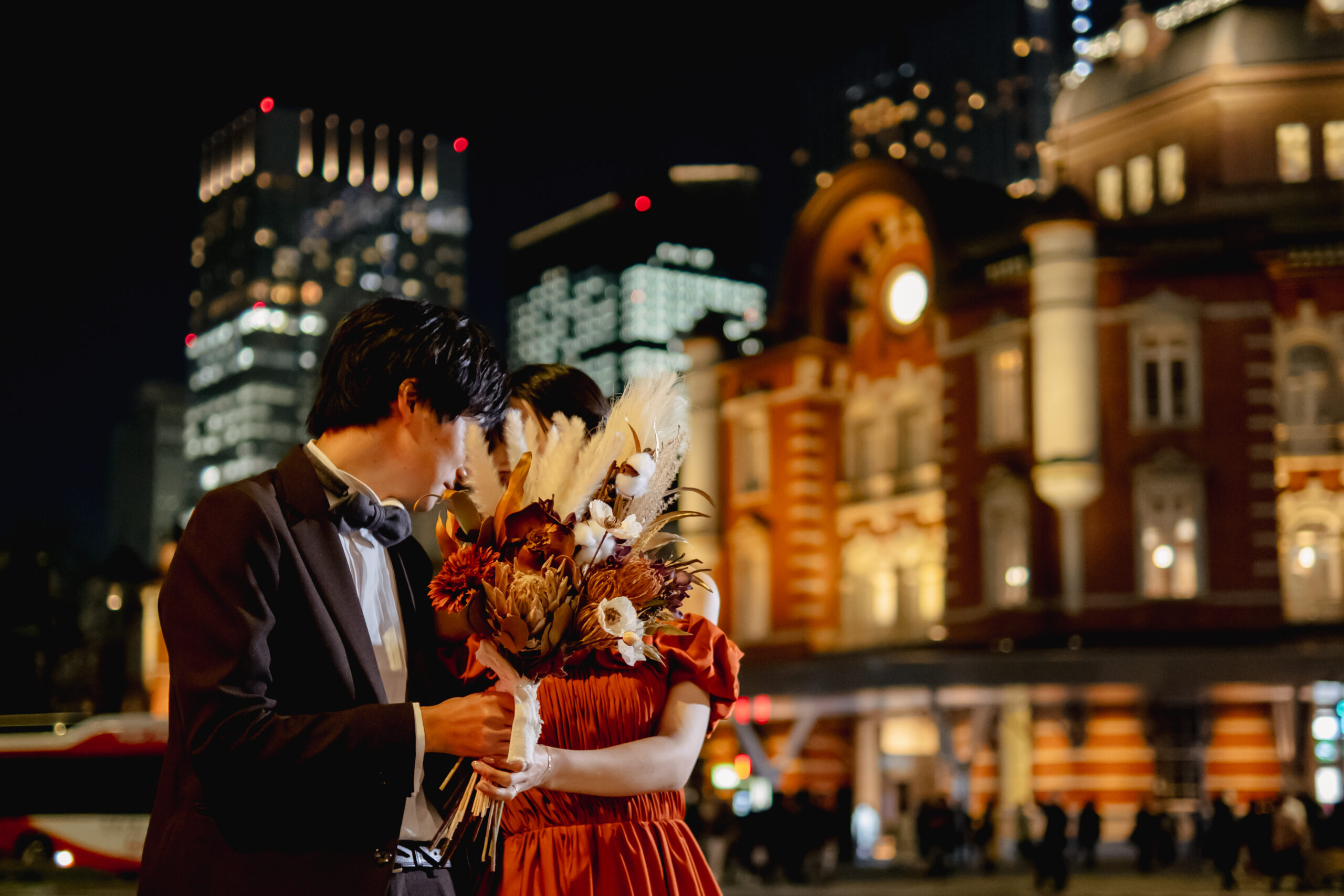 東京駅の前撮りスポット 11選！2023年版地図付｜LIMITED WEDDING GINZA | LIMITED WEDDING GINZA